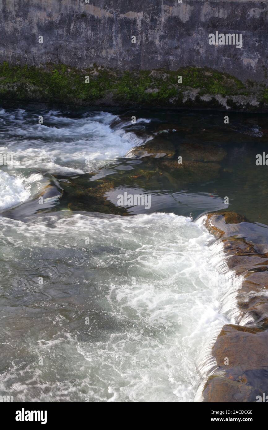 Underwater Rocks High Resolution Stock Photography and Images - Alamy