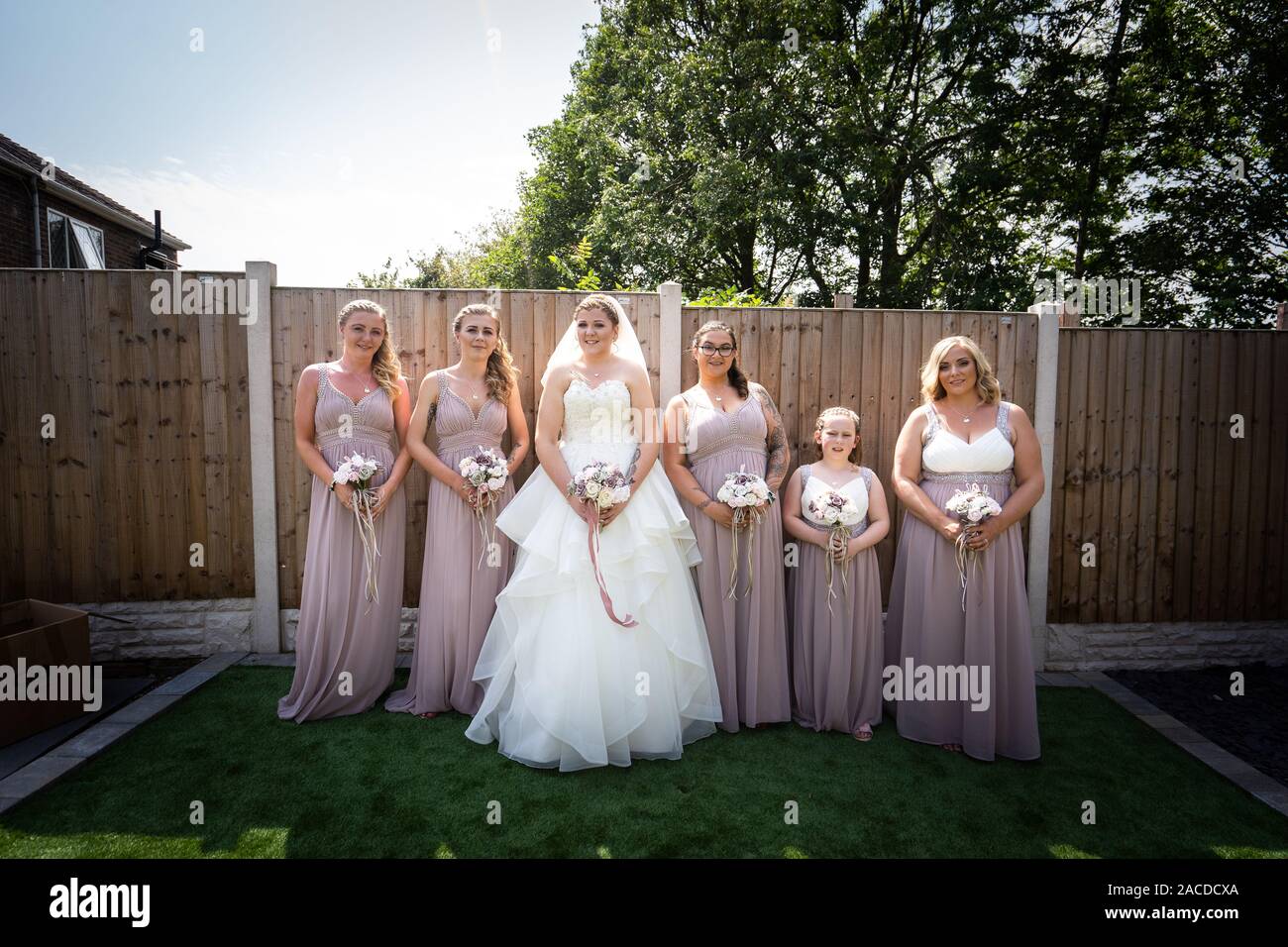 Bride and bridal party ready for the big day after preparation, photo's ...
