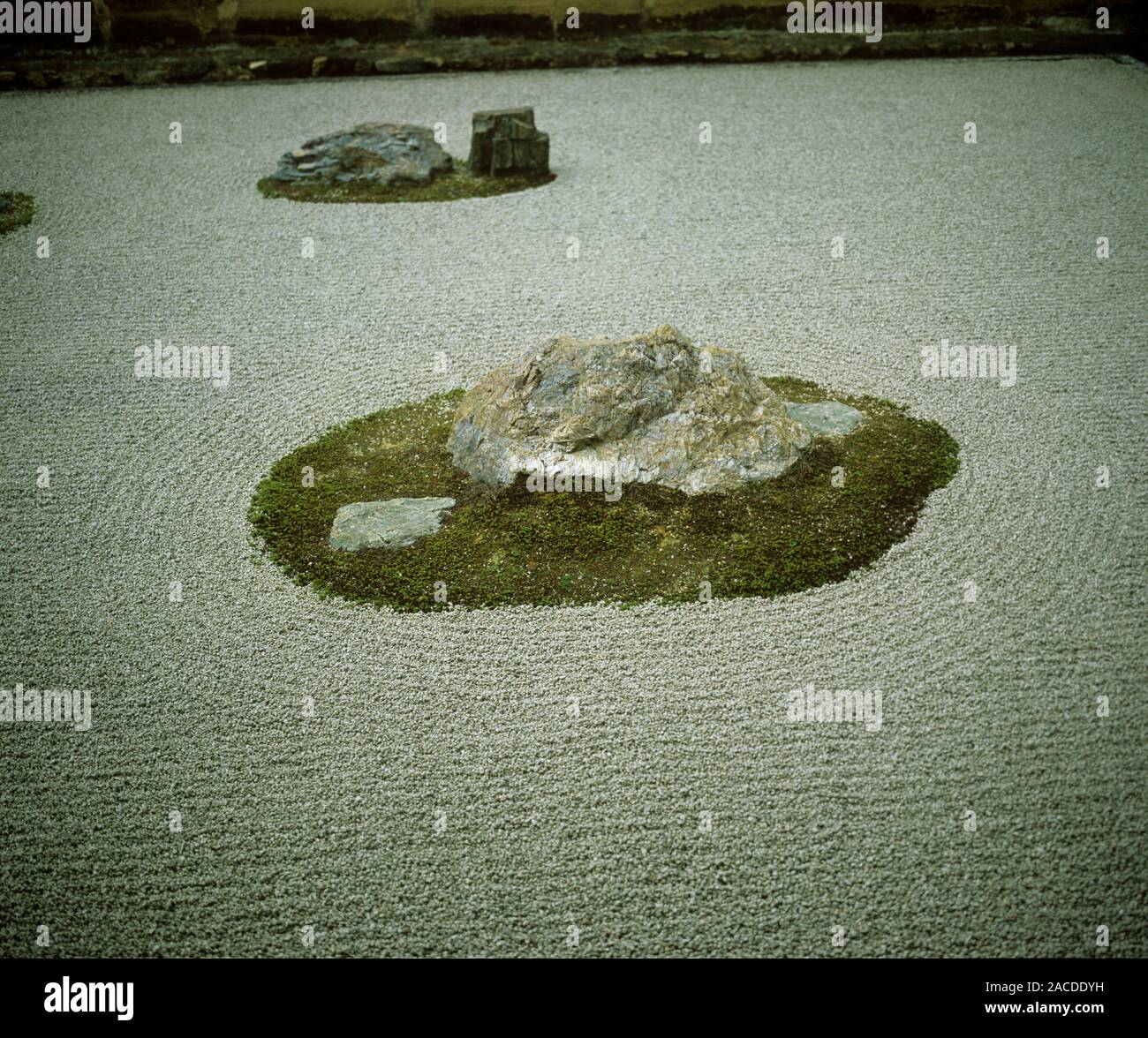 Ryonji garden. Rocks in the 'karessanui' (rock garden) at the Ryonji ...