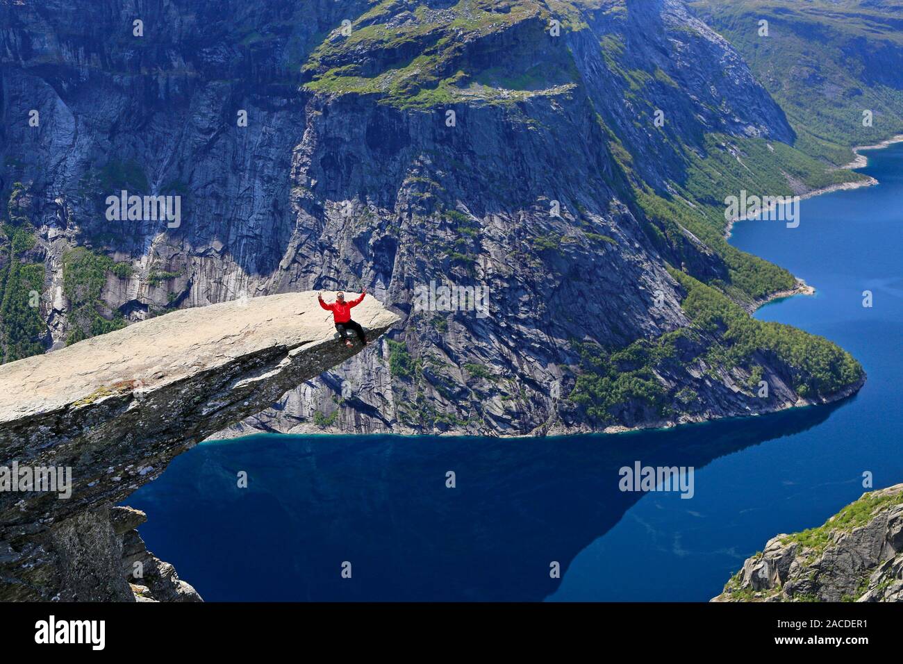 Scenic view of Trolltunga (The famous Troll's tongue Norwegian ...