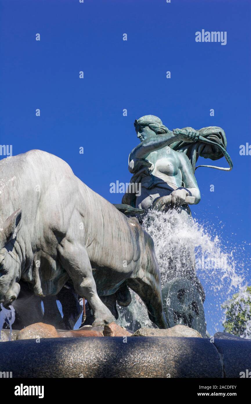 Gefion fountain designed by Anders Bundgaard, Copenhagen, Denmark Stock ...