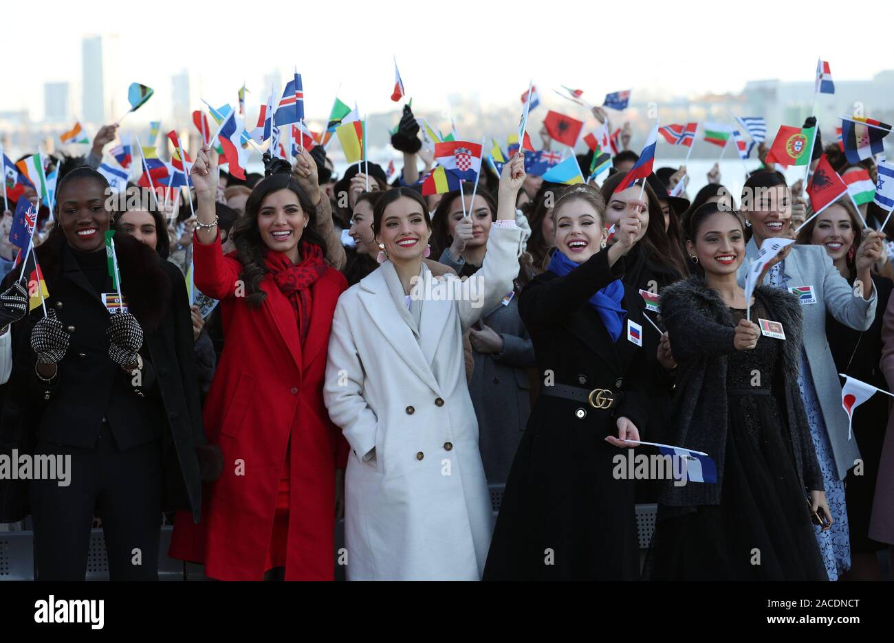 Current miss world vanessa ponce mexico hi-res stock photography and ...