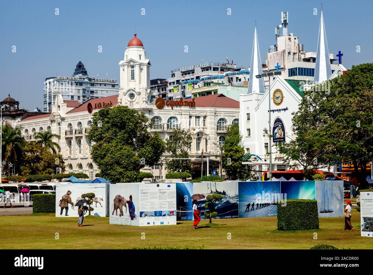 A Photographic Exhibition In Maha Bandula (Maha Bandoola) Park, Yangon ...
