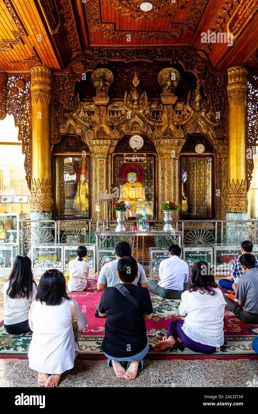 Buddhist People Praying