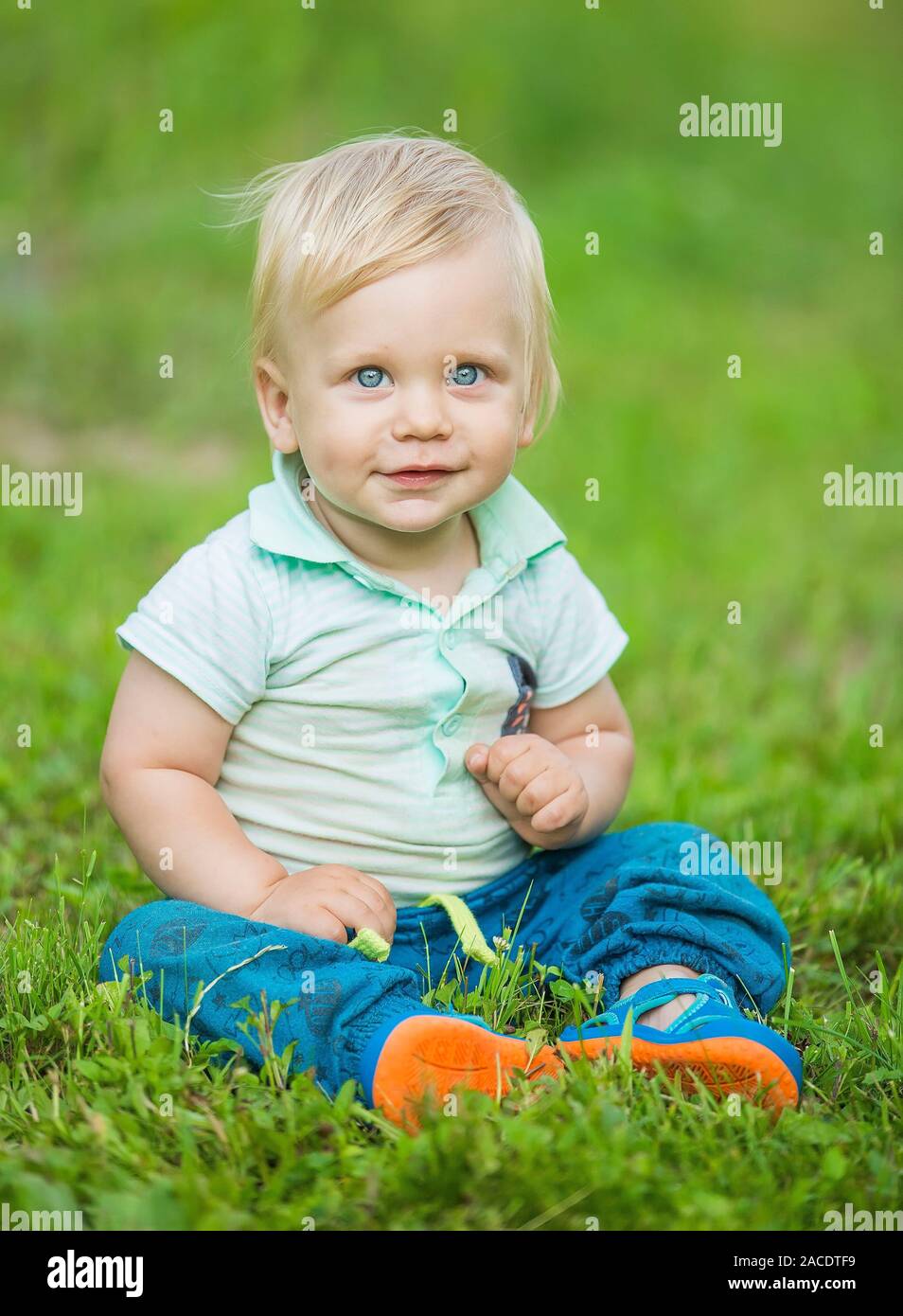 Blue eyed son hi-res stock photography and images - Alamy