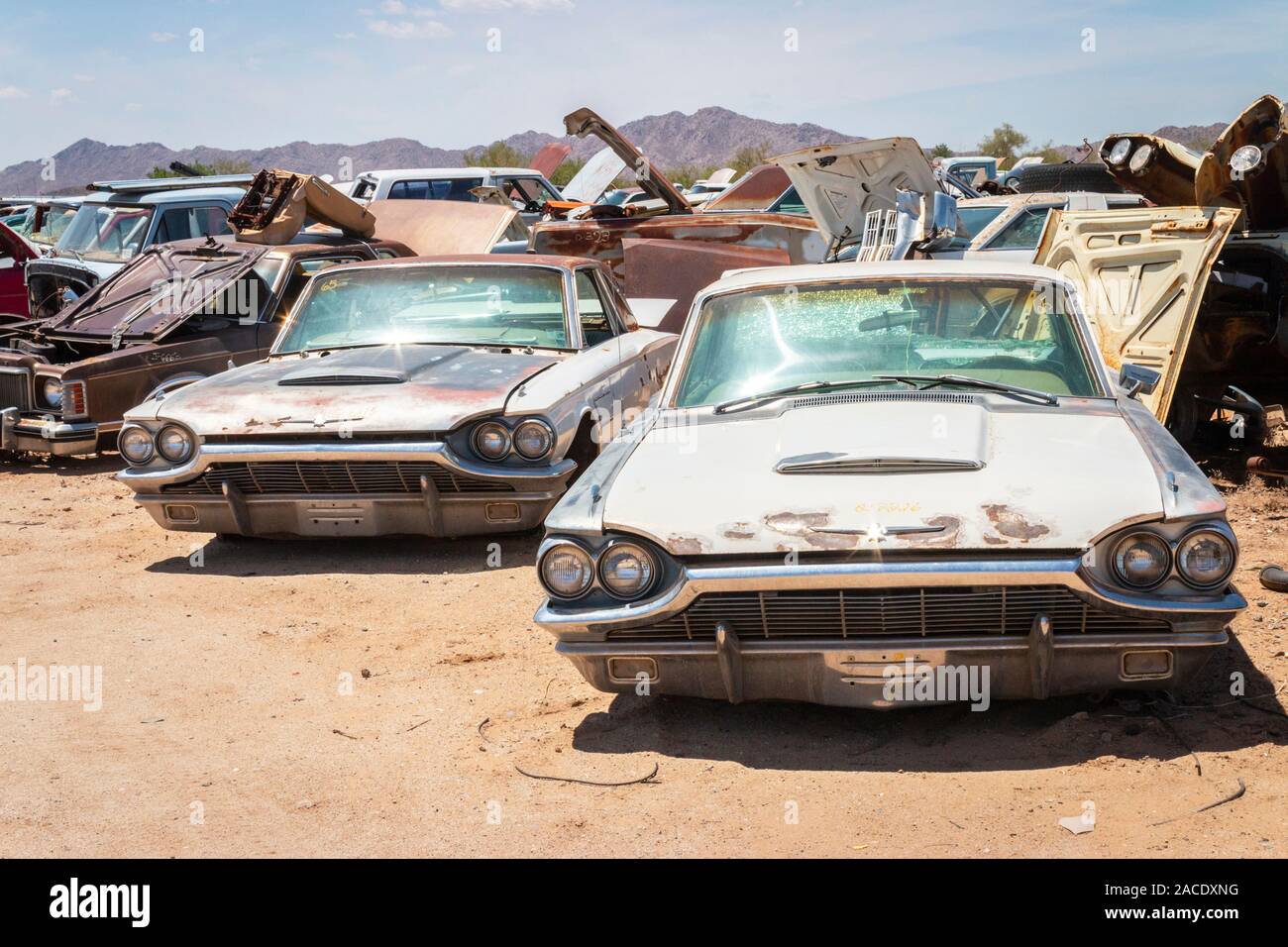 Rusty Cars High Resolution Stock Photography and Images - Alamy