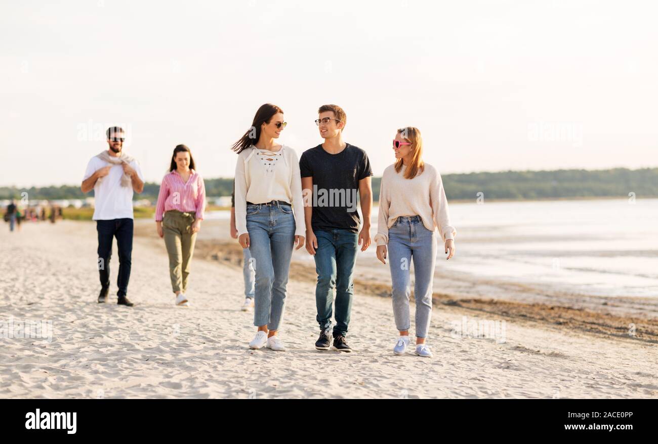 Walking friendship hi-res stock photography and images - Alamy