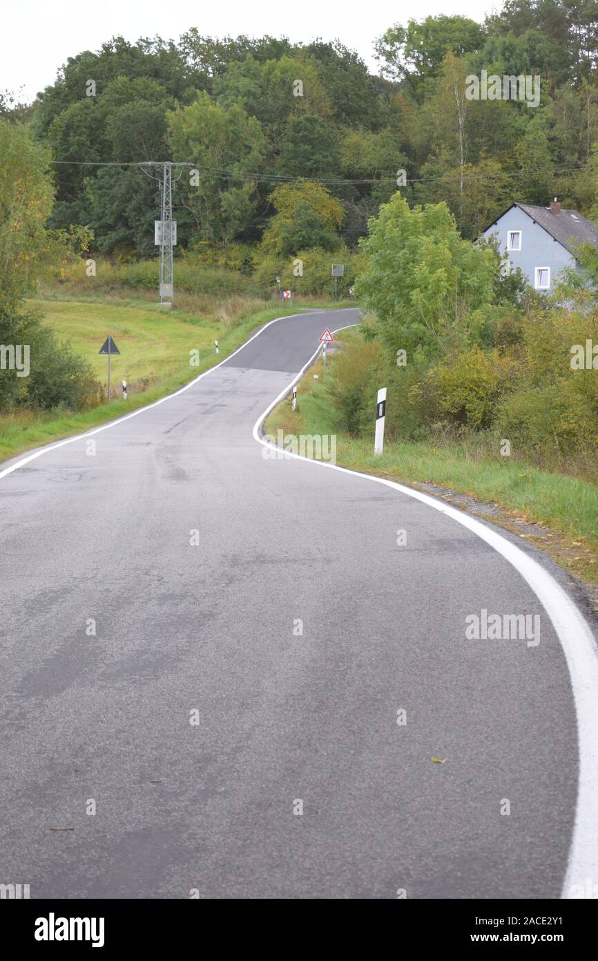 Narrowing Road High Resolution Stock Photography and Images - Alamy