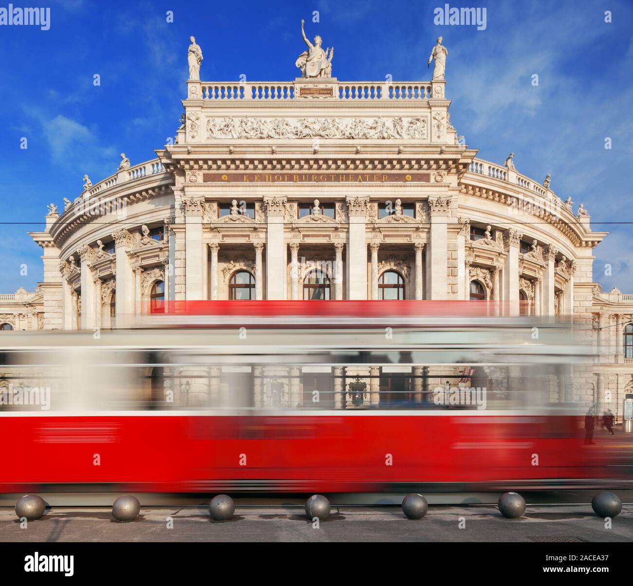 Urbanscape vienna hi-res stock photography and images - Alamy