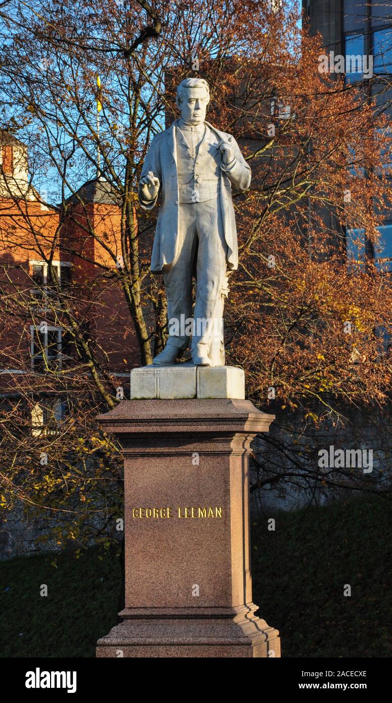 George leeman statue york hi-res stock photography and images - Alamy