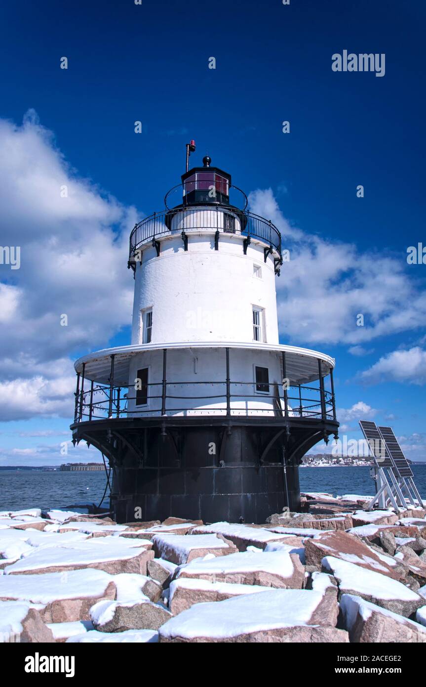 Solar south portland maine hi-res stock photography and images - Alamy