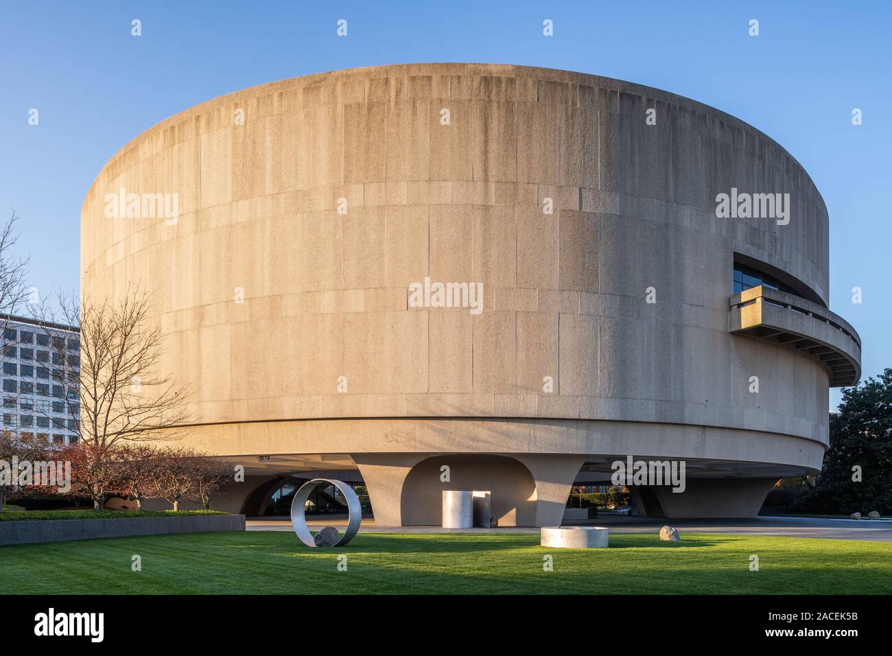 Hirshhorn museum hi-res stock photography and images - Alamy