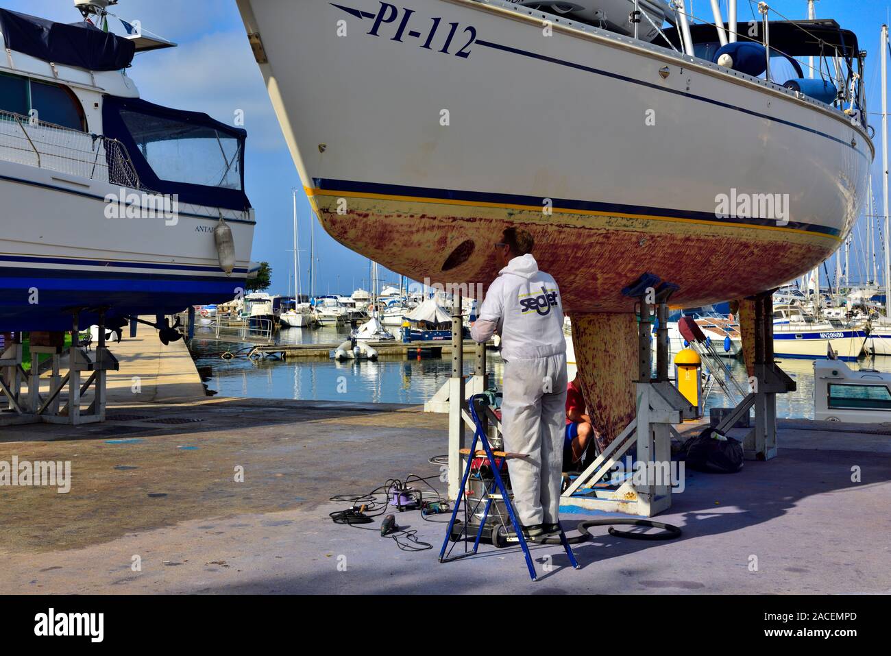 Sailboat on the dry hi-res stock photography and images - Alamy
