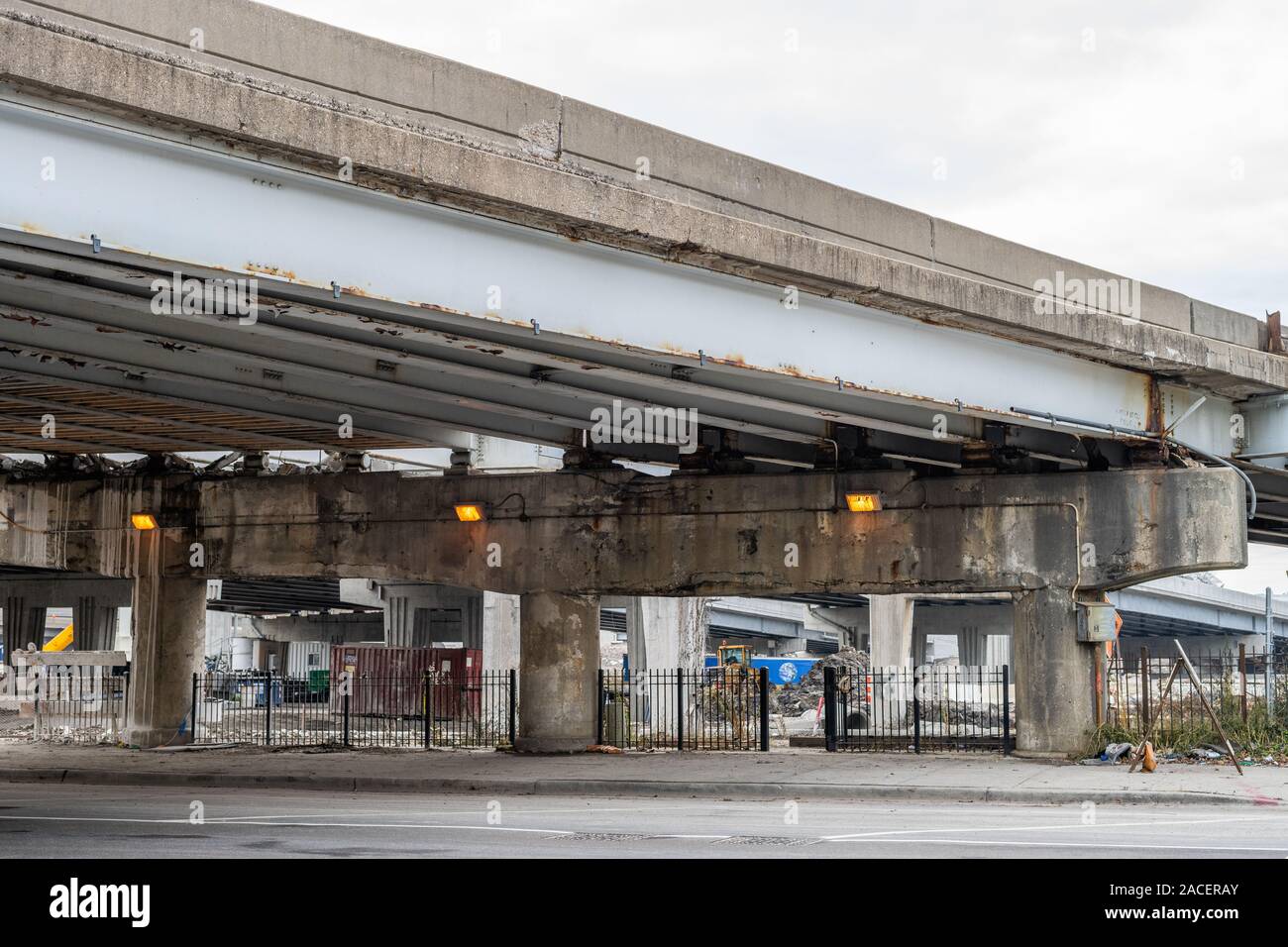 Reconstruction of the Jane Byrne Circle Interchange in downtown Chicago ...