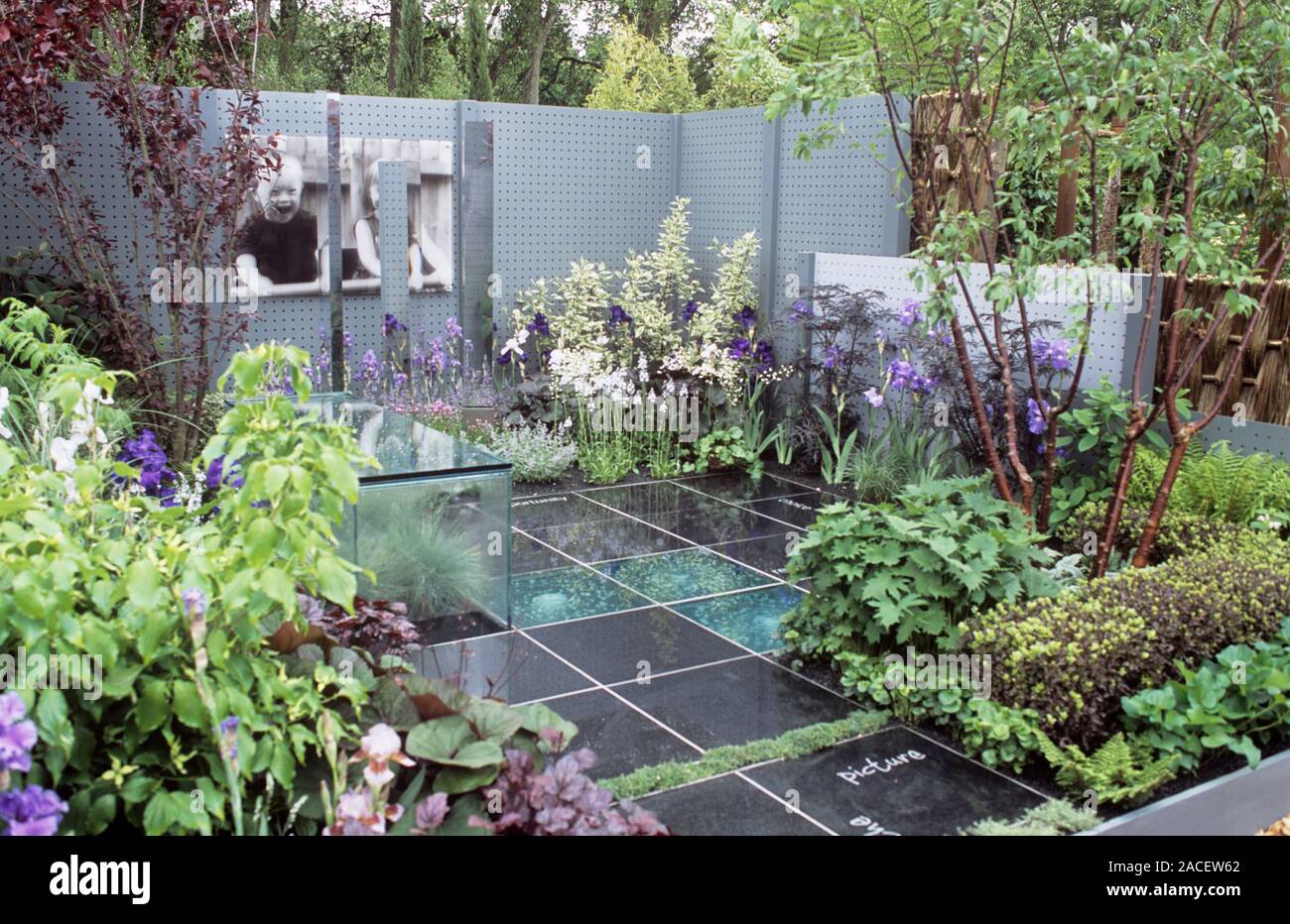 Mencap and Cater Allen Bank garden. This garden is called 'Seeing the ...