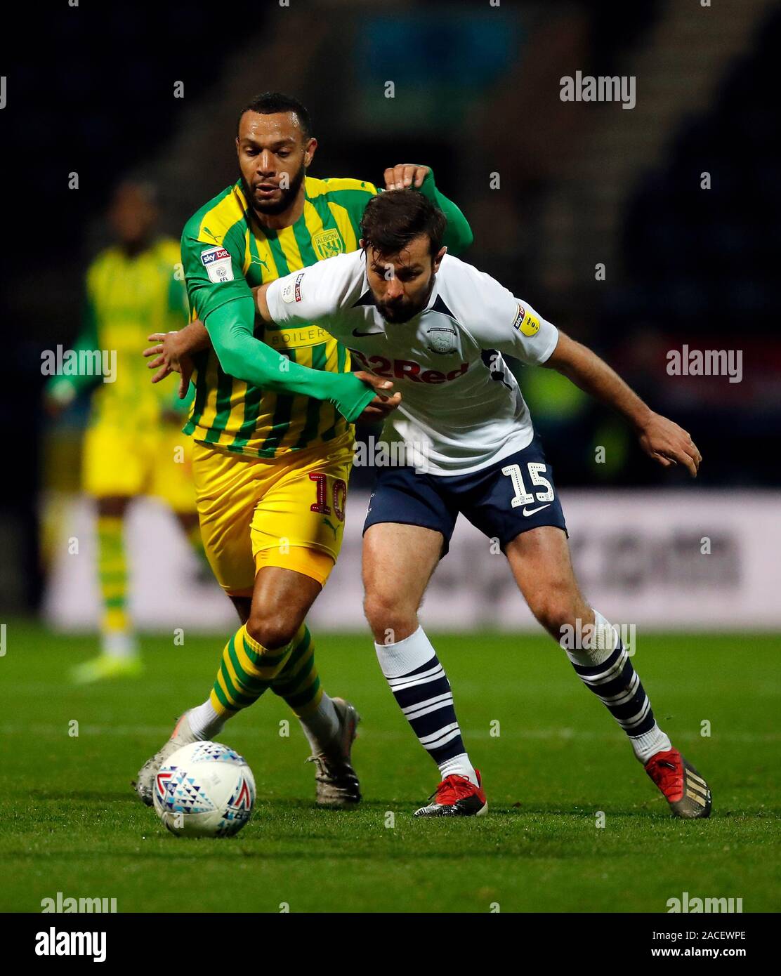 Preston north ends joe rafferty battle hi-res stock photography and ...