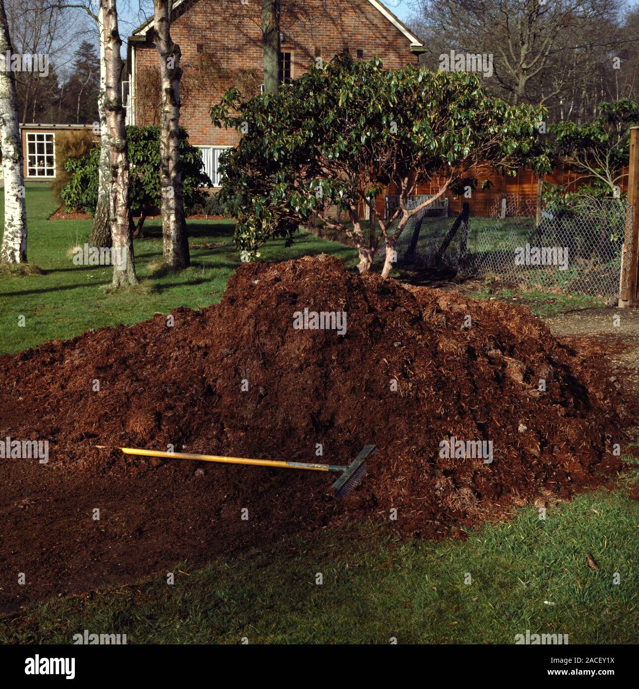 Compost heap. Pile of compost ready for use Stock Photo - Alamy