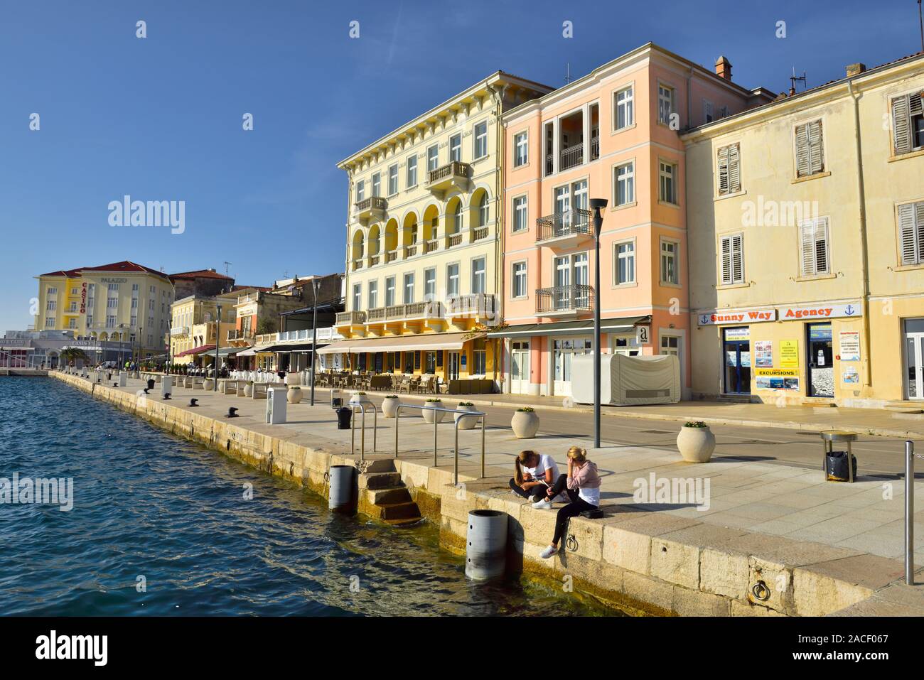 Balkan hi-res stock photography and images - Alamy