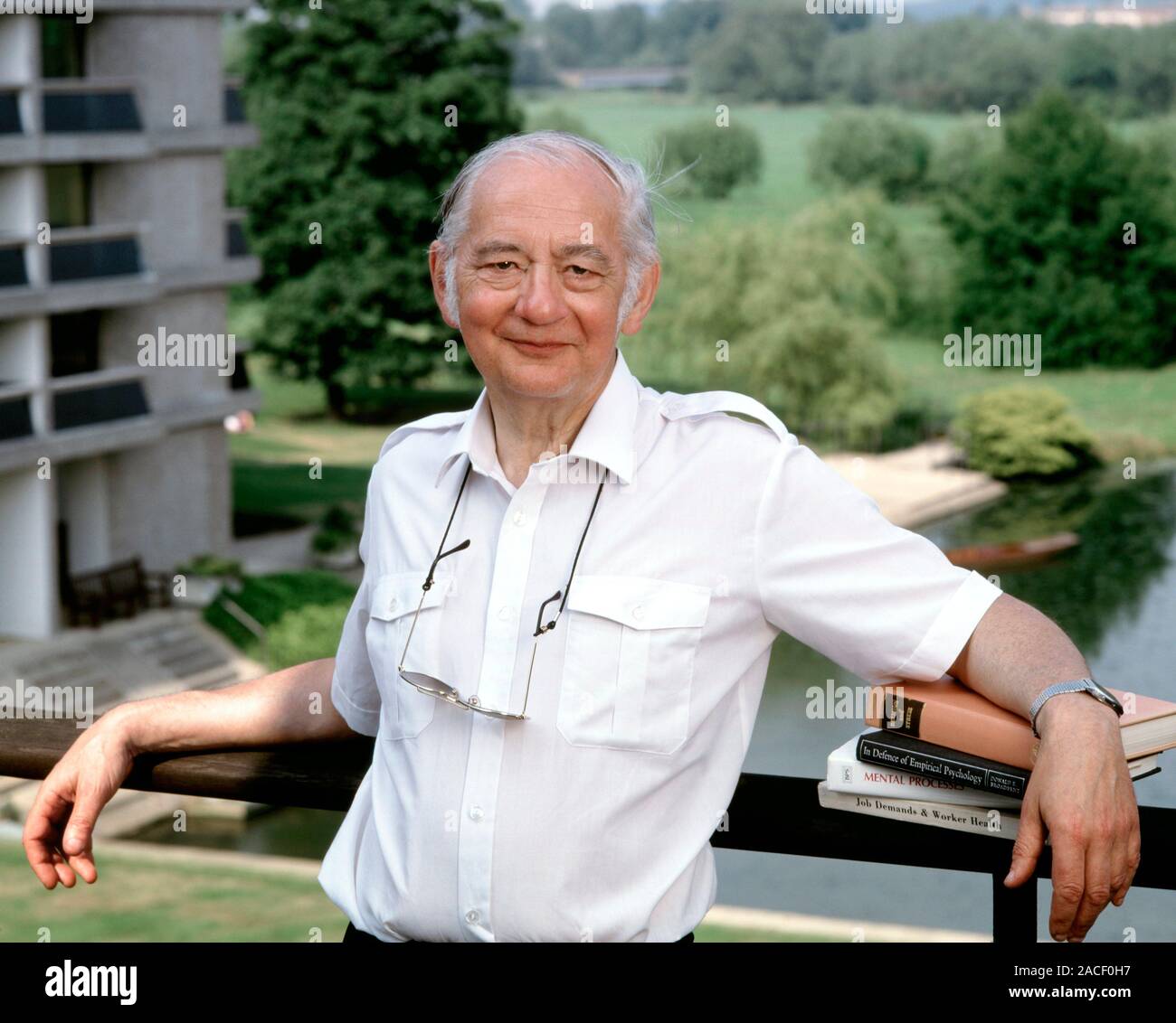 Donald Broadbent (1926-1993), British experimental psychologist ...