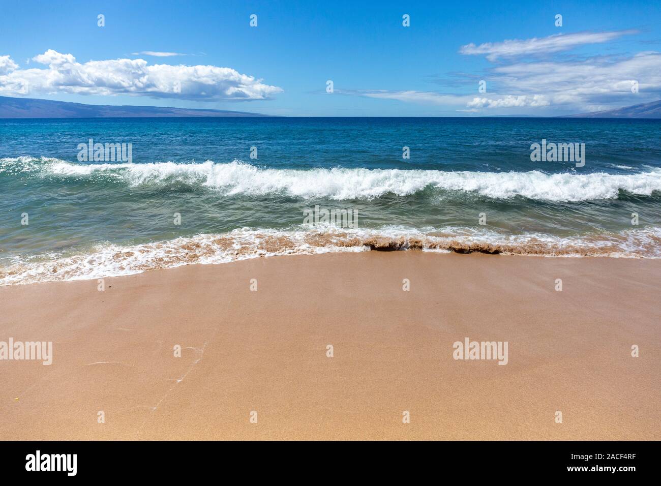 Maui beach views, Hawaii Stock Photo - Alamy