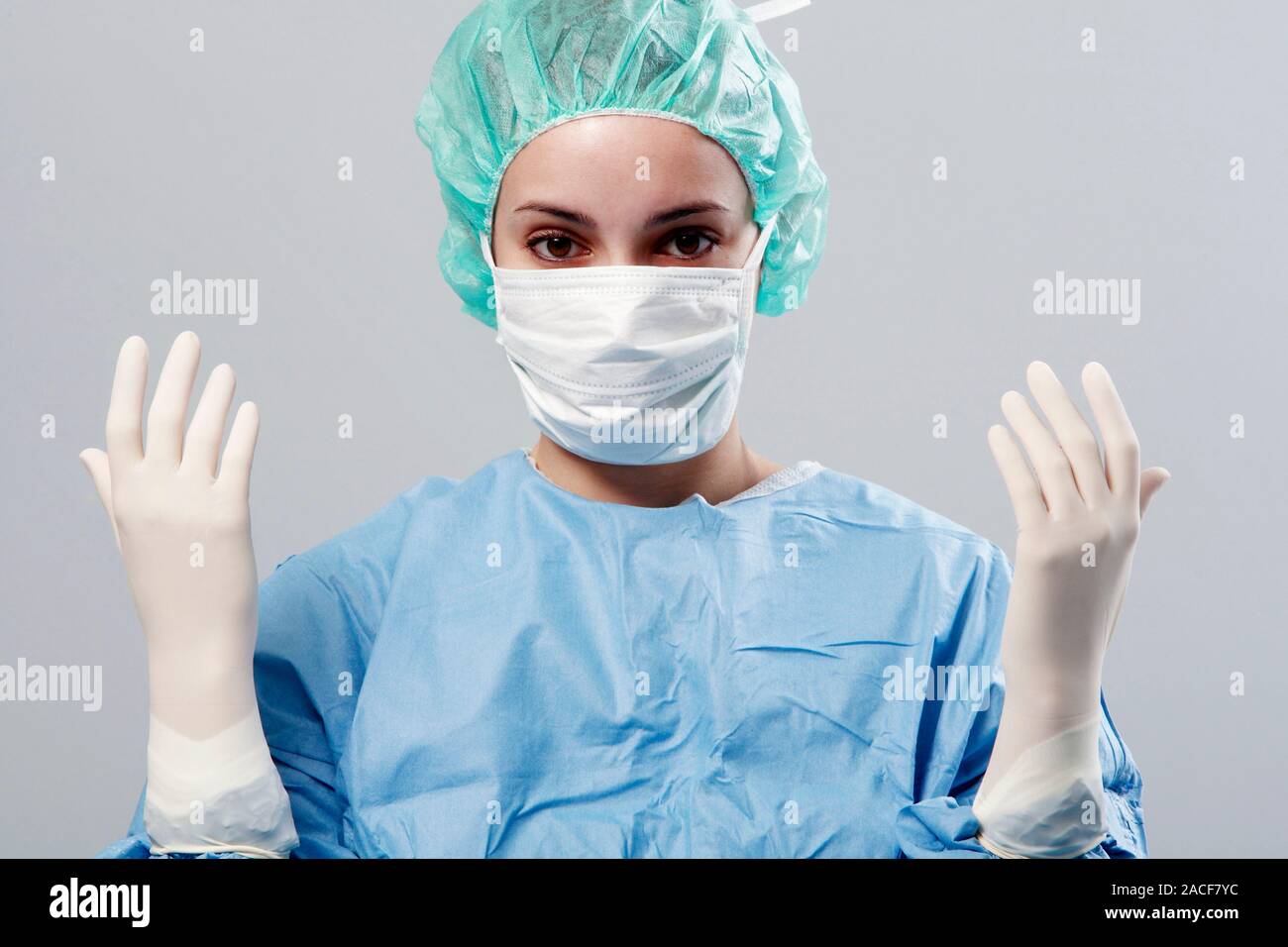 Surgeon ready for an operation Stock Photo - Alamy