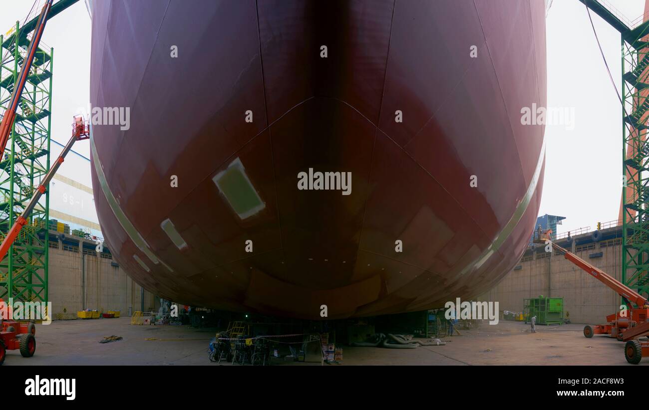 Crude oil tanker. Close-up of the hull of a Very Large Crude Carrier ...