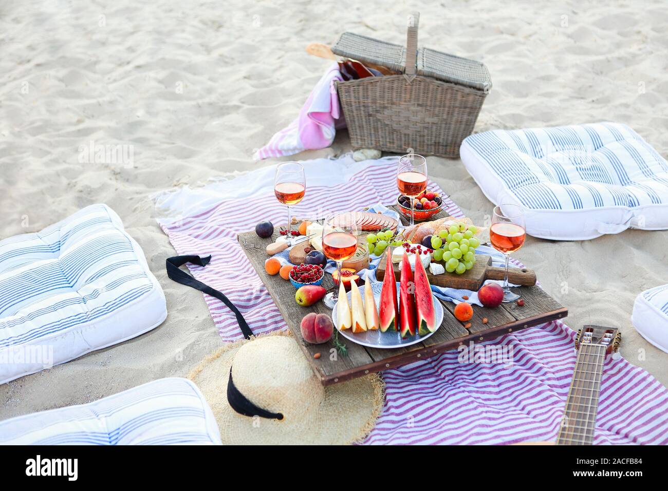 Boho sunset hi-res stock photography and images - Alamy