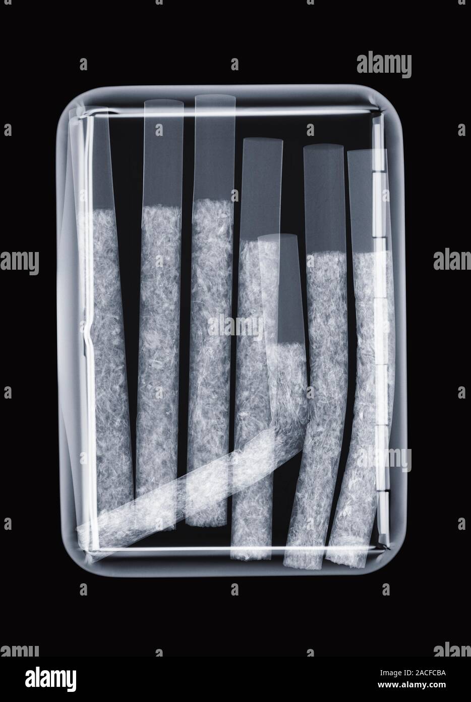 Cigarettes in a case, X-ray Stock Photo - Alamy