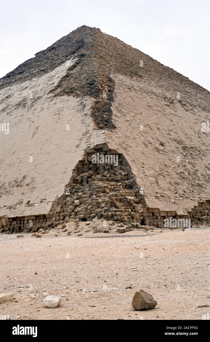 Bent Pyramid, Egypt. View looking up from one of the corners of the ...