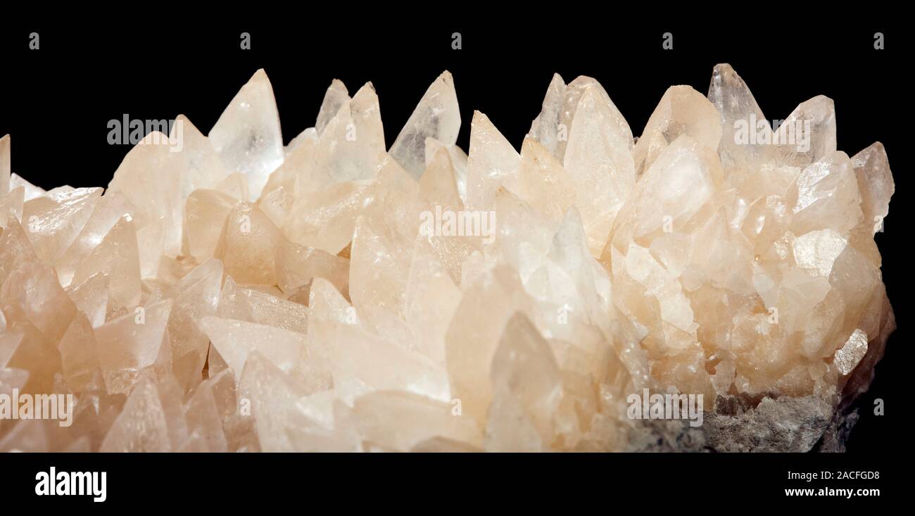 Calcite crystals. These crystals form the scalenohedric variant of the ...
