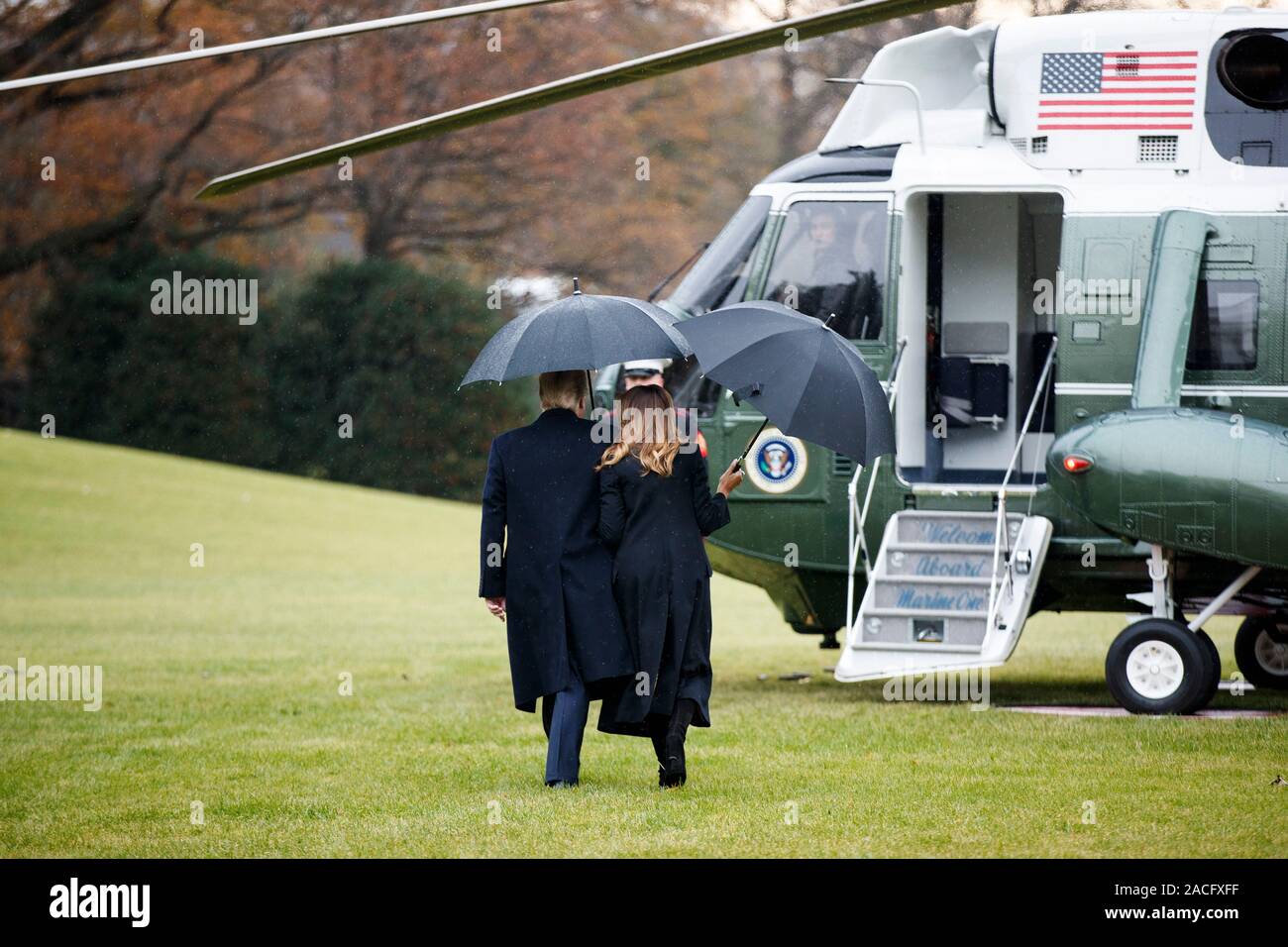 Drawing donald trump hi-res stock photography and images - Alamy