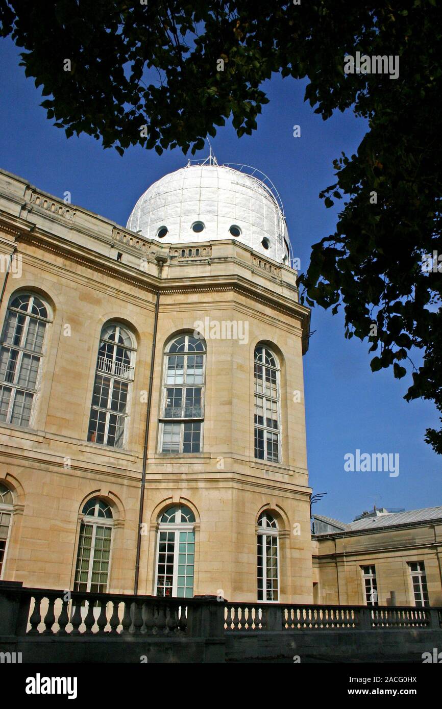 Paris Observatory, opened in the 17th century was the world's first ...
