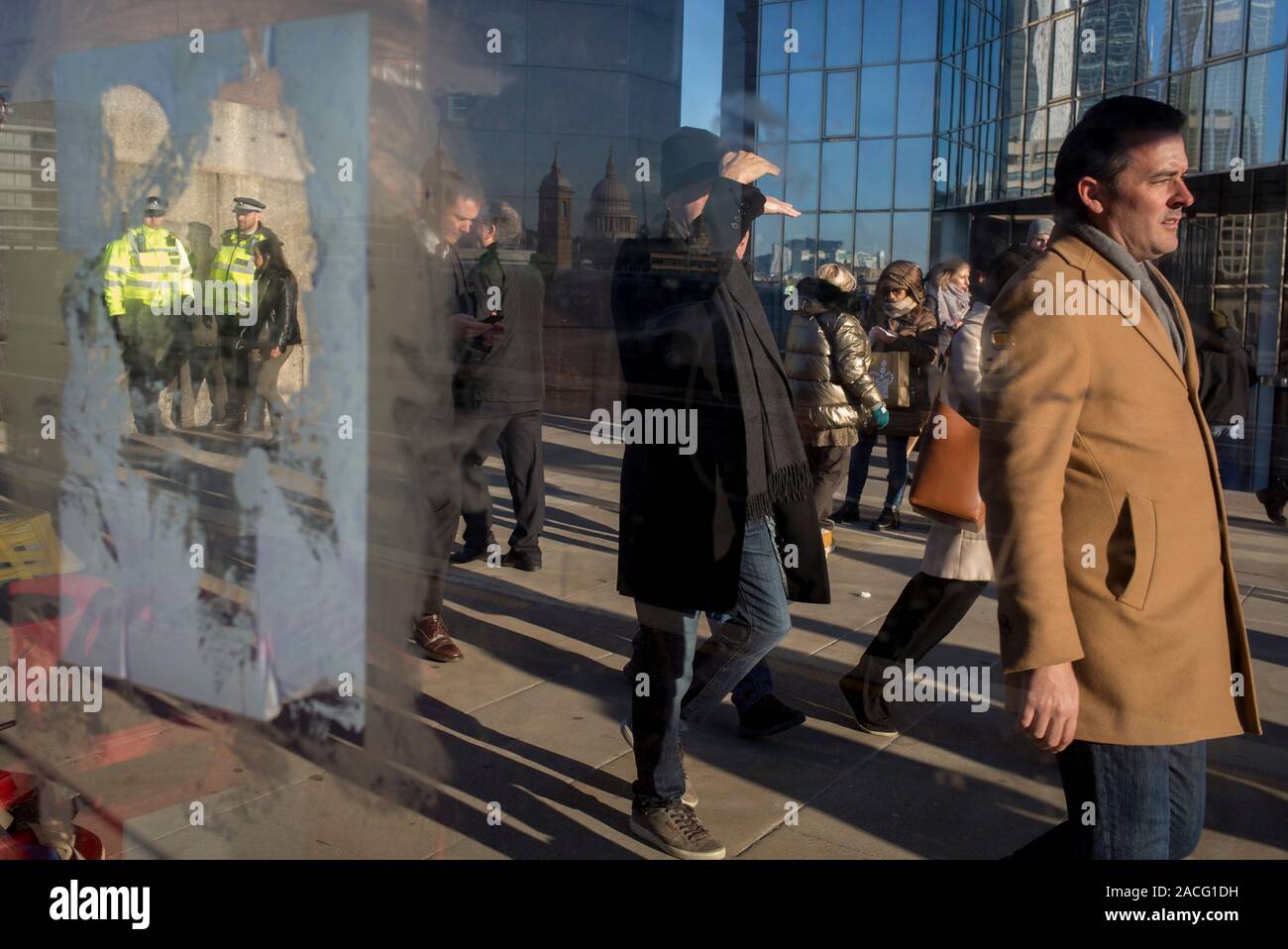 Jack merritt and saskia jones hi-res stock photography and images - Alamy