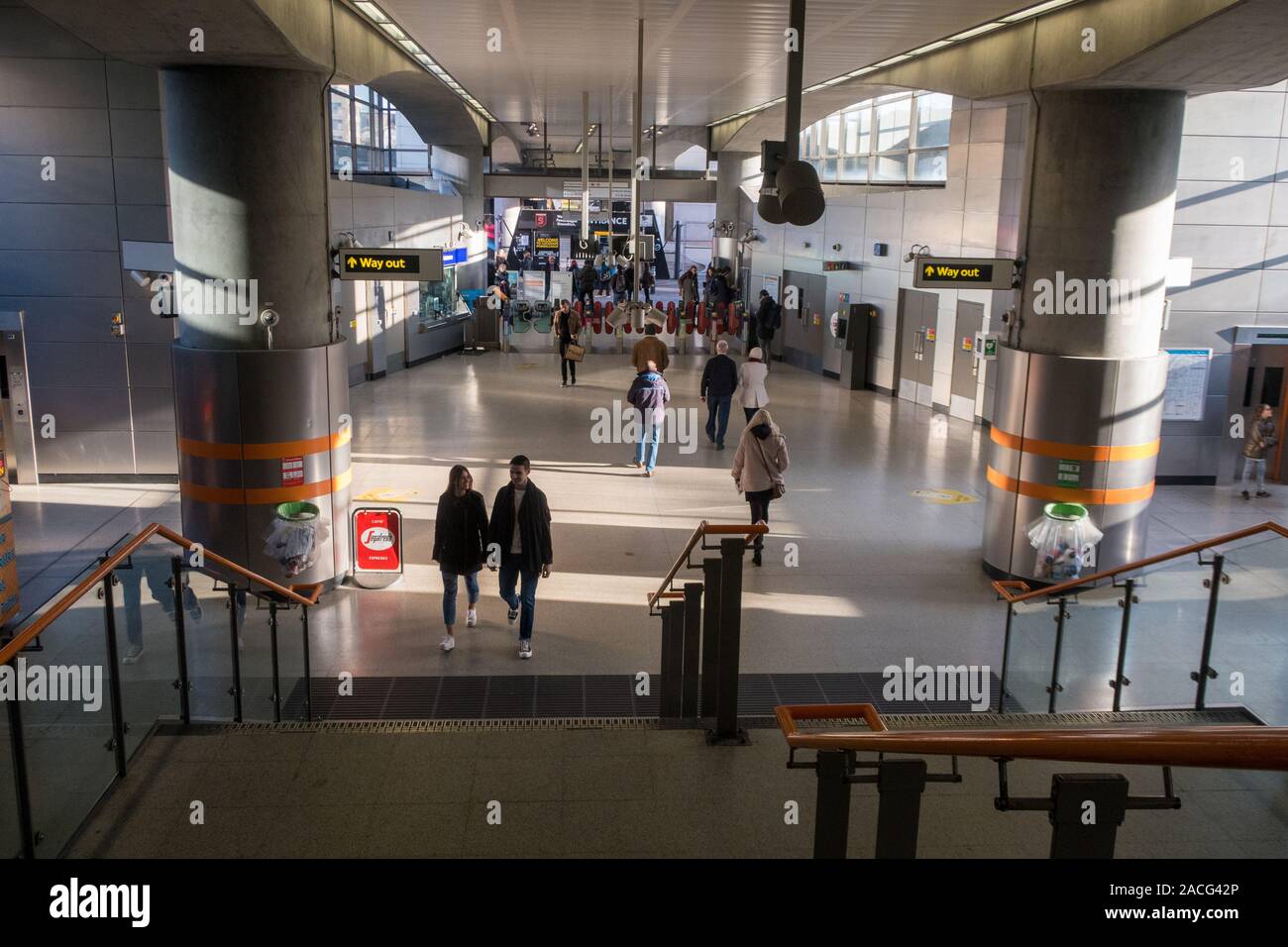 Shoreditch High Street Overground station Stock Photo - Alamy