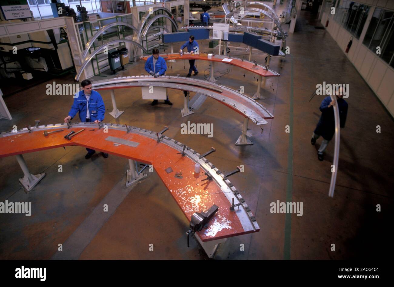 Passenger aircraft construction. Here the lateral frames (which are ...