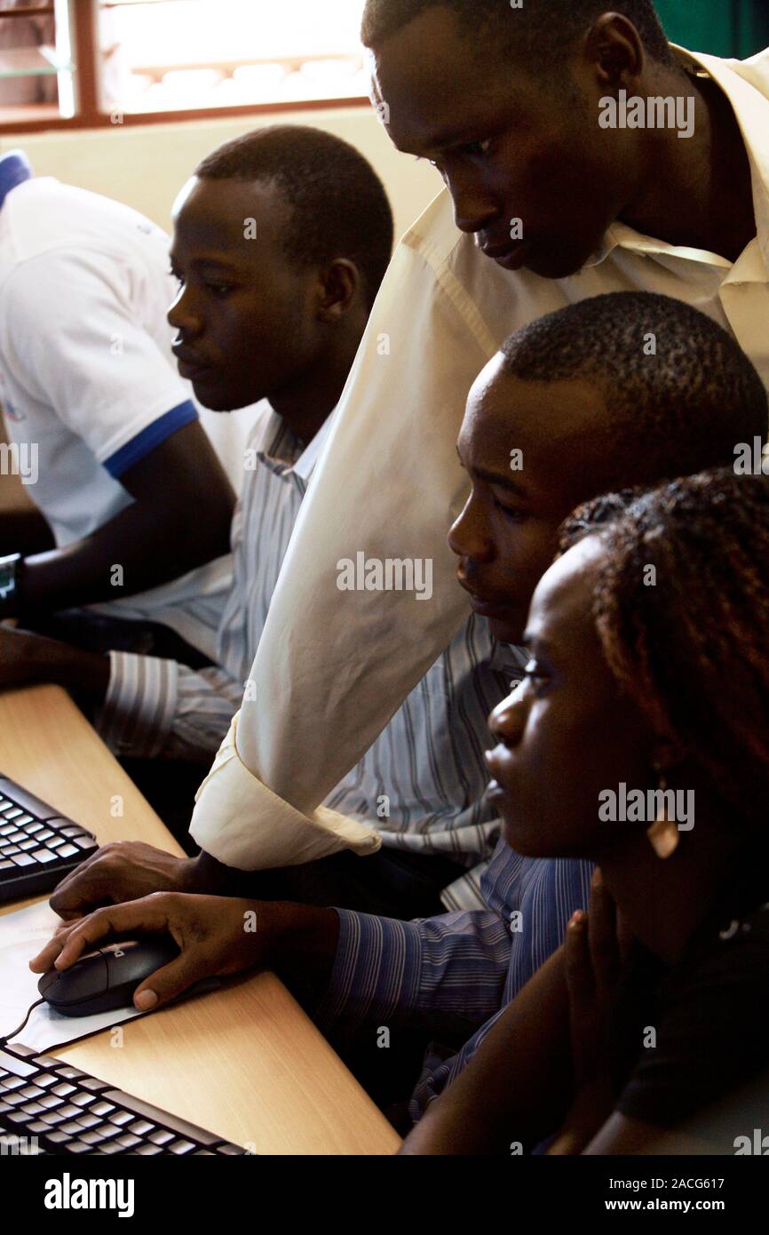 Students using computers. Photographed in Uganda Stock Photo - Alamy