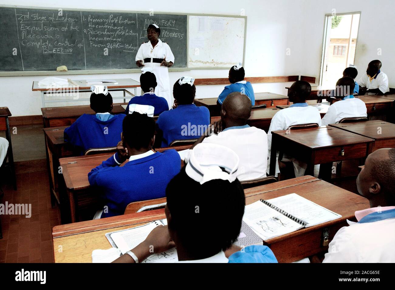 Medical training. Doctors and nurses in a hospital lecture room ...
