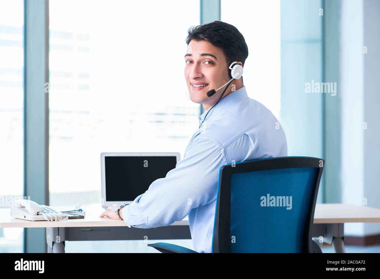 Call centre back view hi-res stock photography and images - Alamy