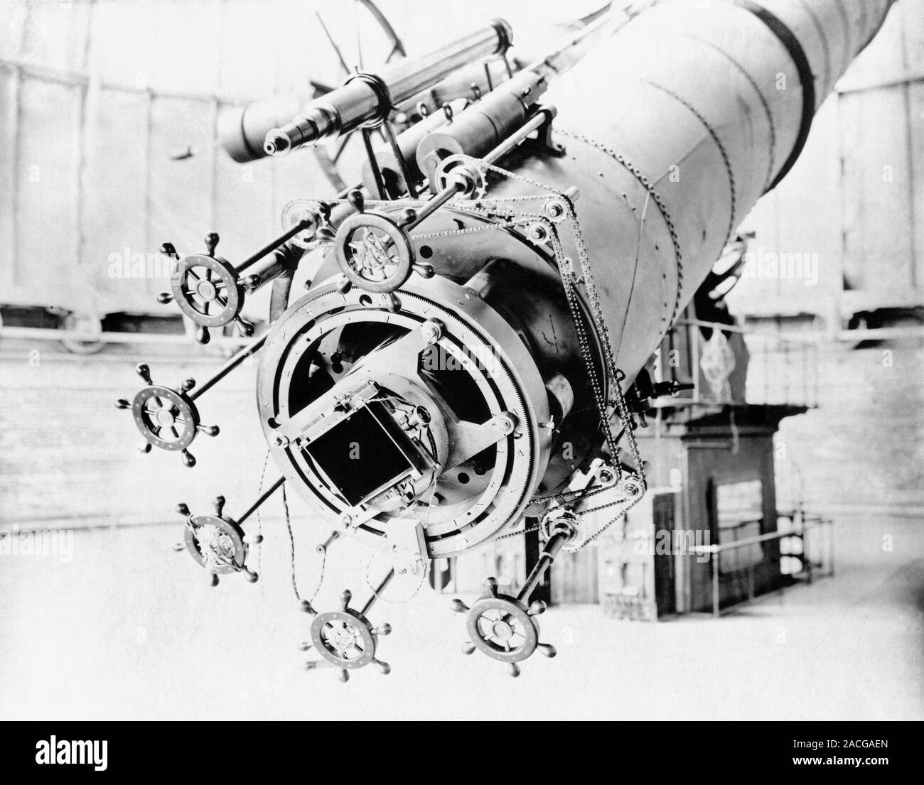 40 inch telescope. Eyepiece of the 40 inch refractor telescope at the ...