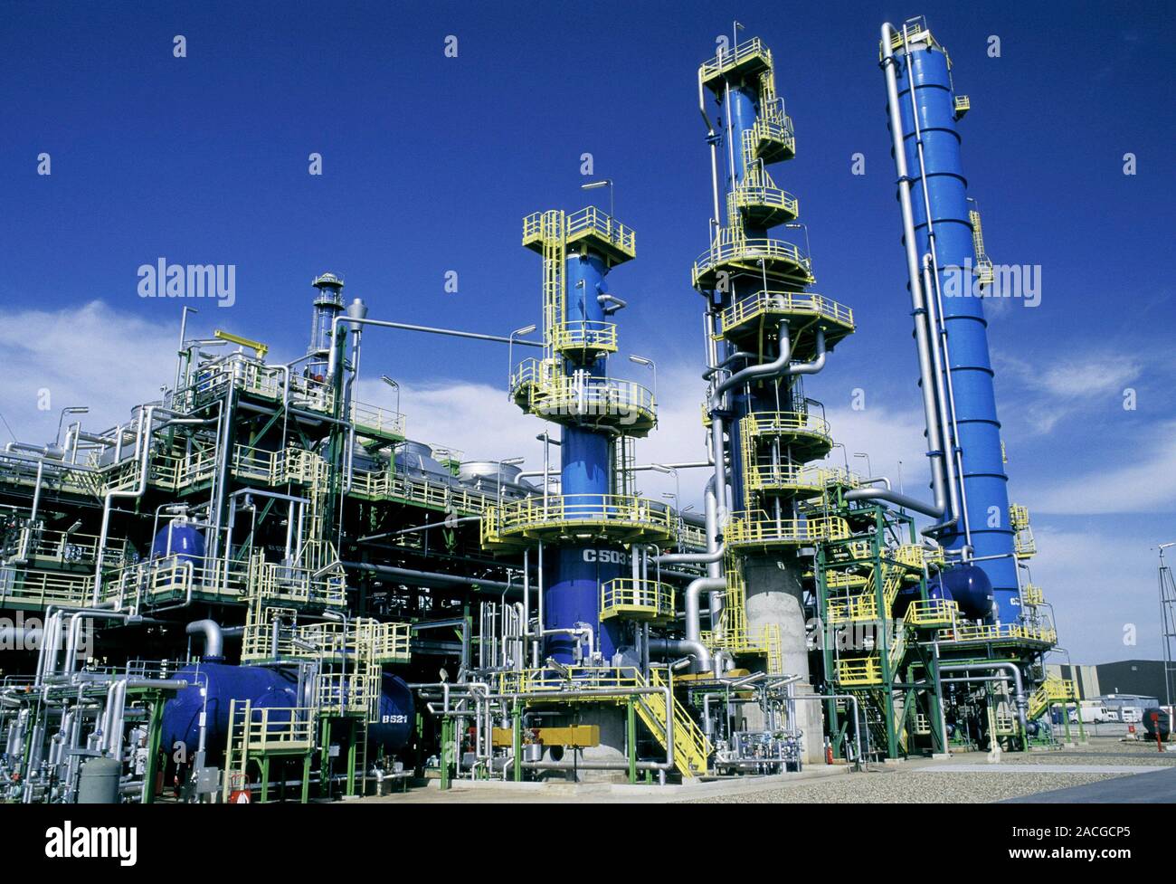 Oil refinery. Isomerisation unit at an petroleum plant. An ...