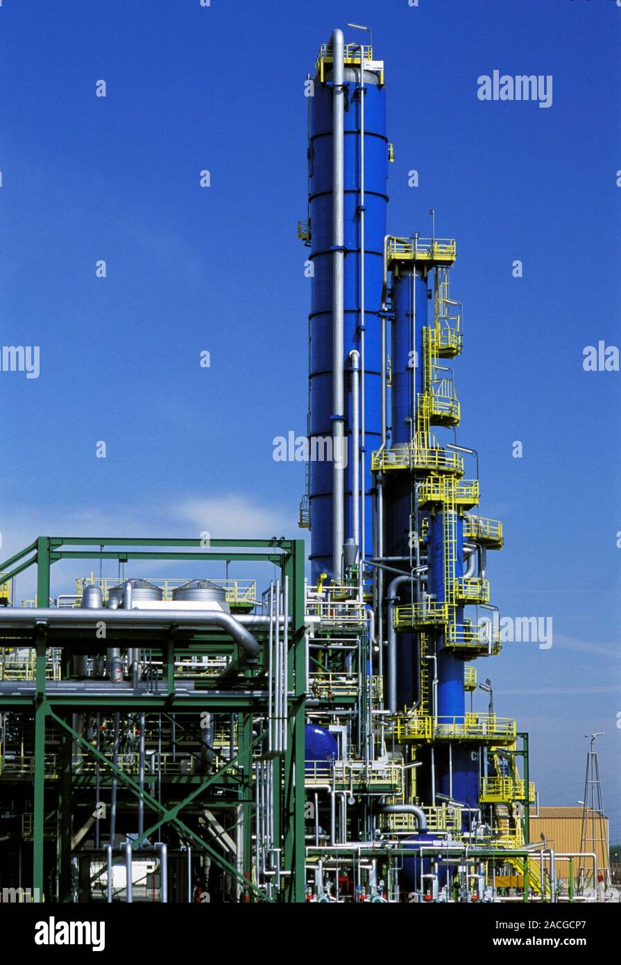 Oil refinery. Isomerisation unit at an petroleum plant. An ...