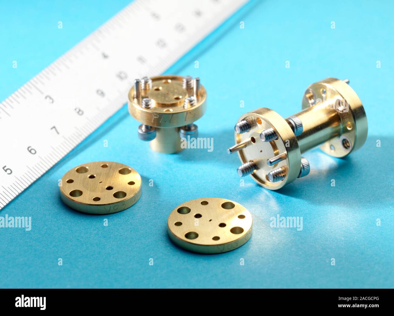 Dimension measurement objects. Items that are to have their dimensions ...