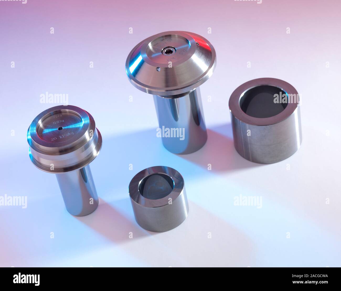 Primary standard piston cylinders. These piston cylinders are standard ...