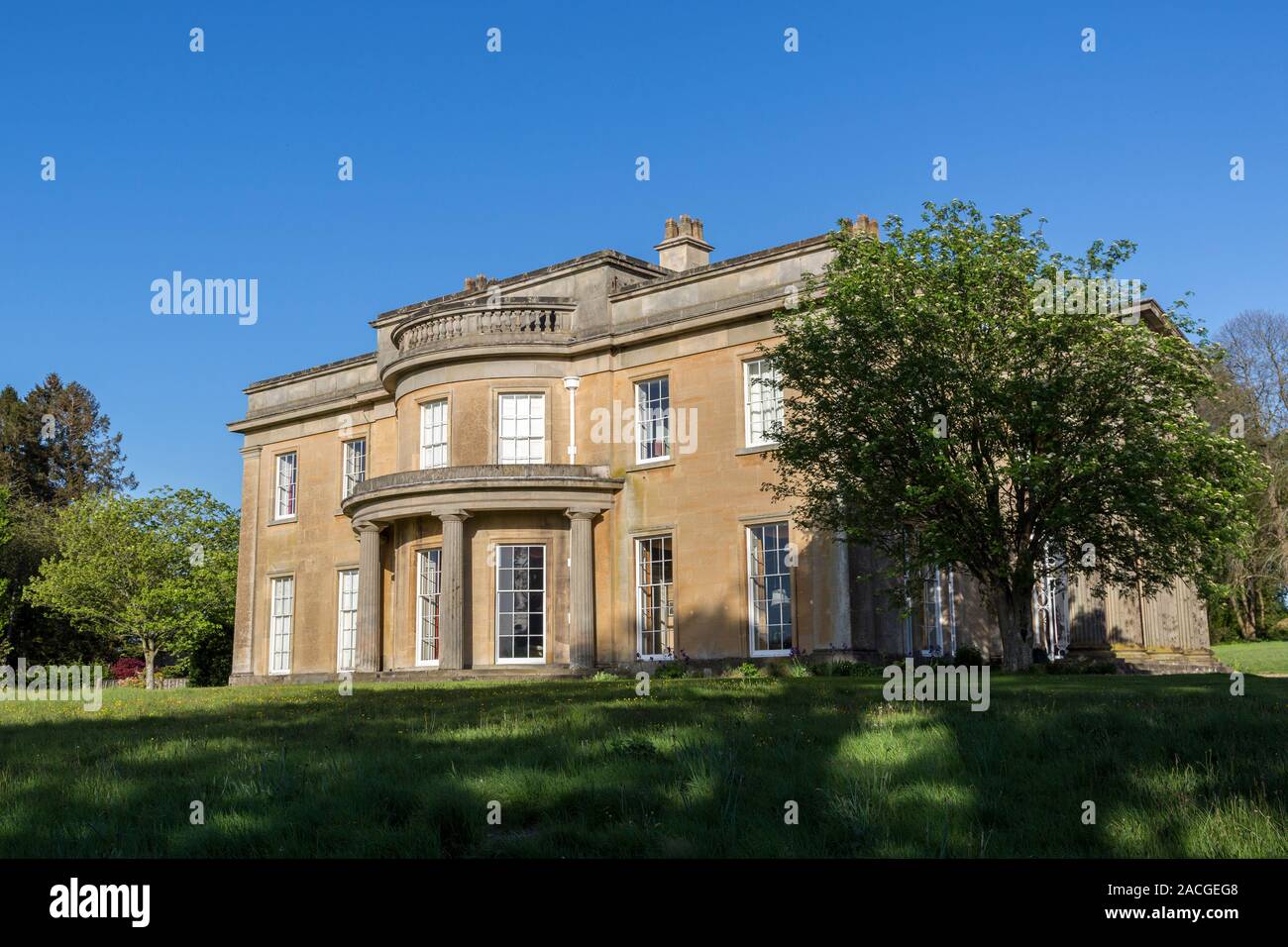 Neo park hi-res stock photography and images - Alamy