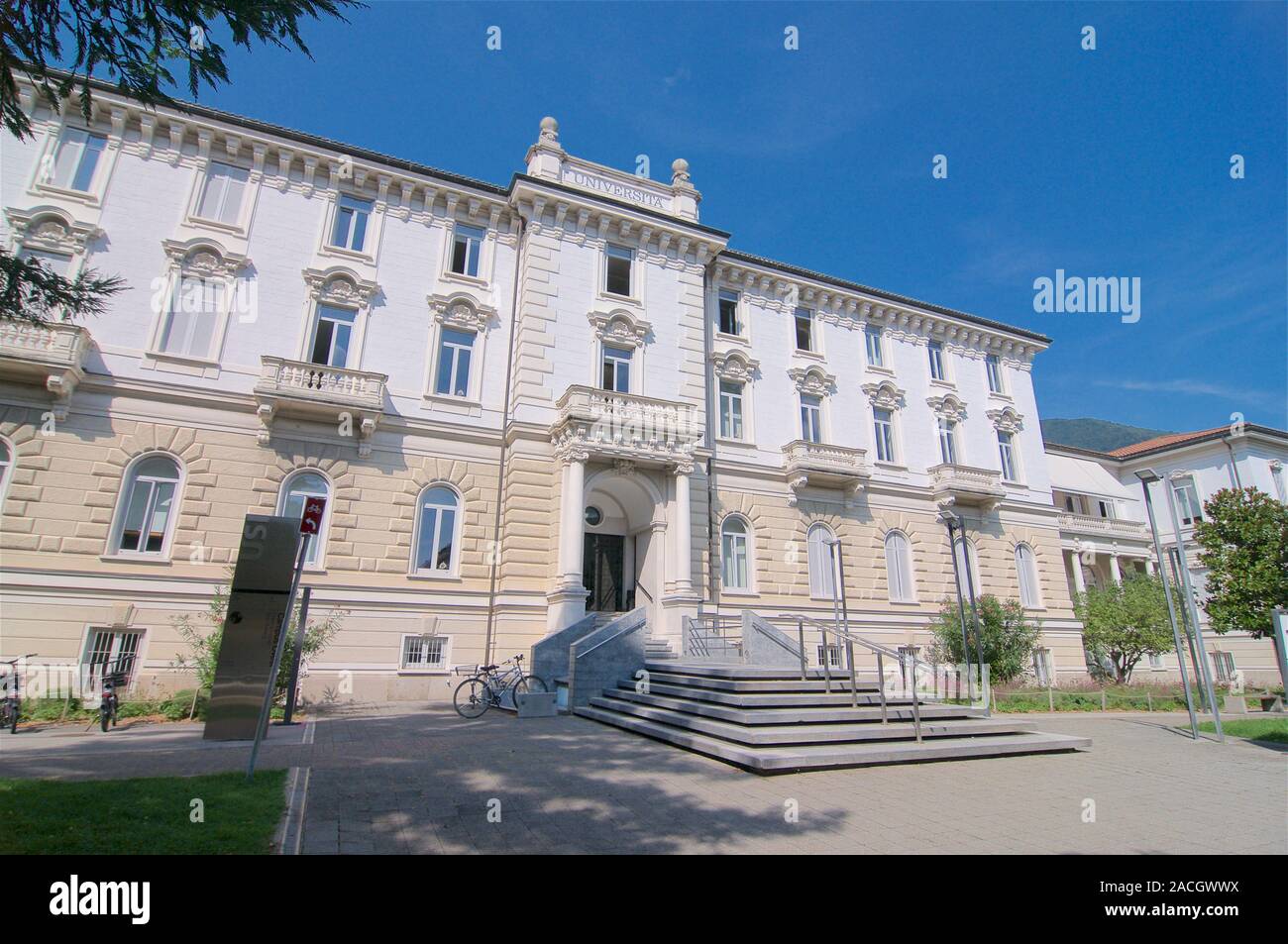 Universita svizzera italiana hi-res stock photography and images - Alamy