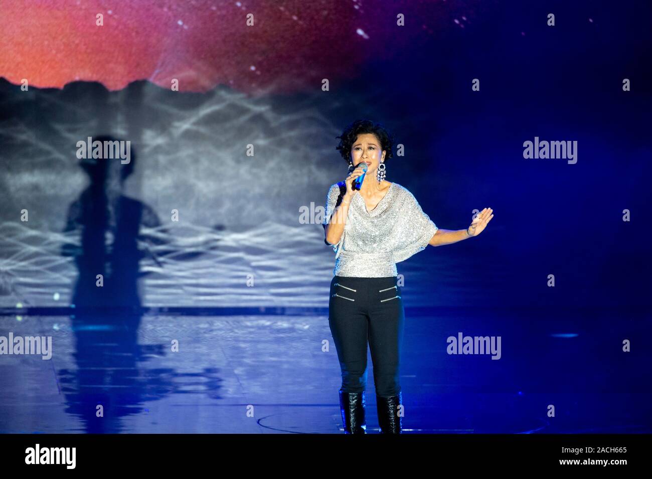 Yip sin man hi-res stock photography and images - Alamy