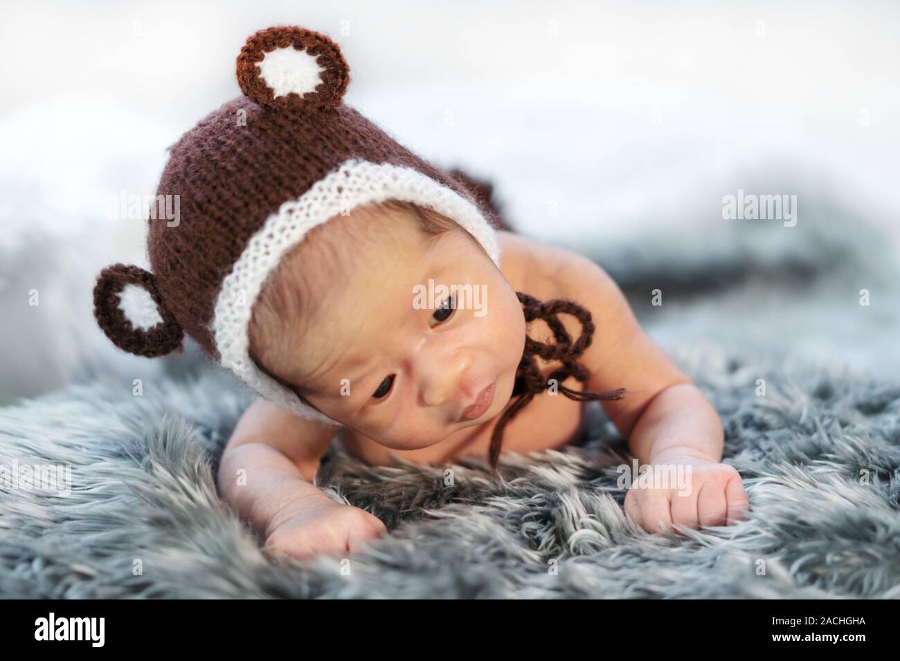 Chinese girl sleeping teddy bear hi-res stock photography and images ...