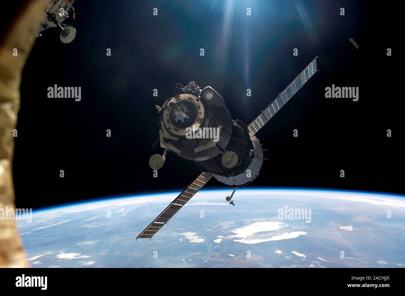 Soyuz TMA-7 spacecraft approaching the International Space Station (ISS ...