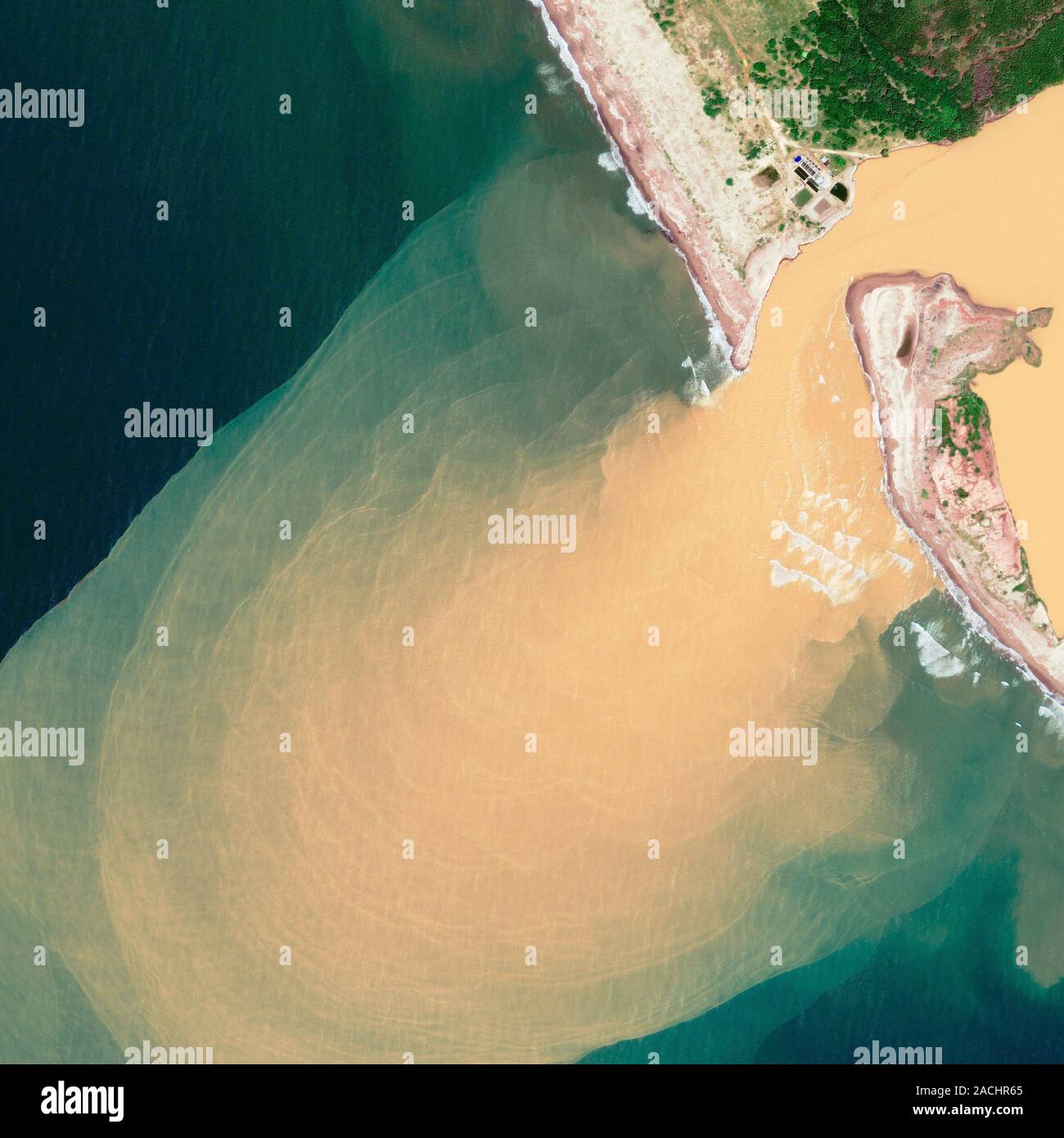 Rio Baluarte sediment, GeoEye-1 satellite image. Heavy sediment load ...