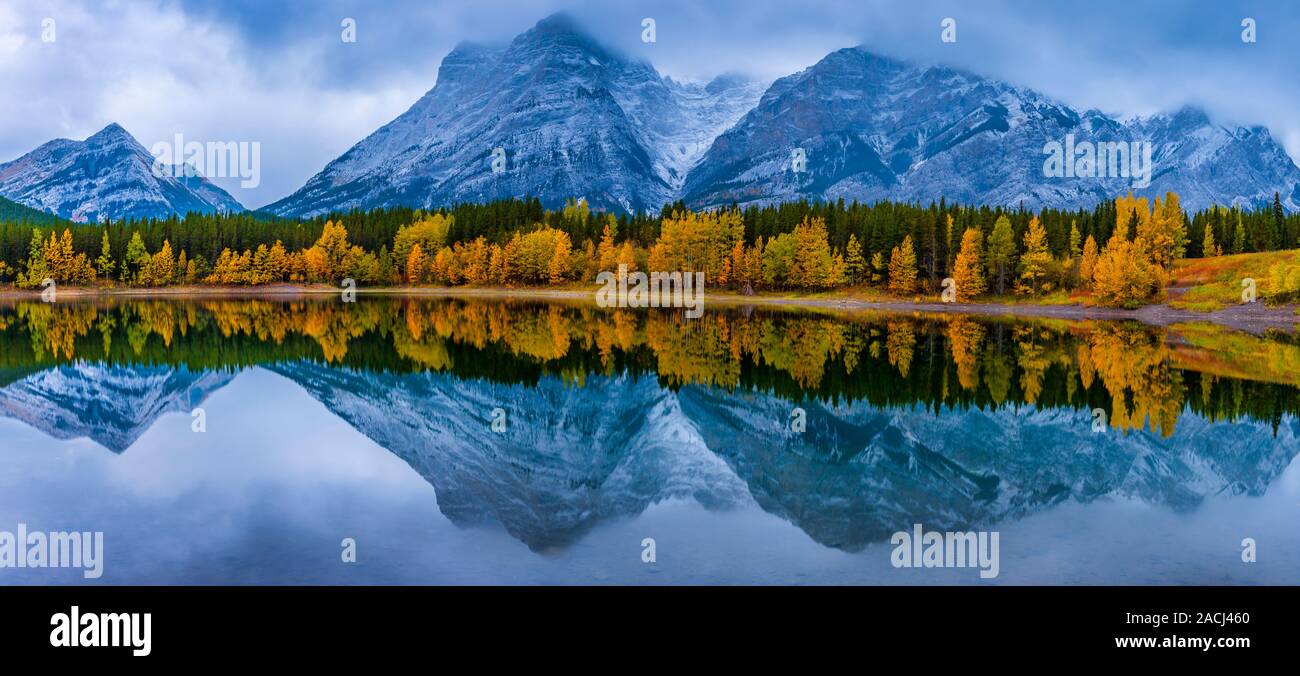 Panoramic wedge pond hi-res stock photography and images - Alamy